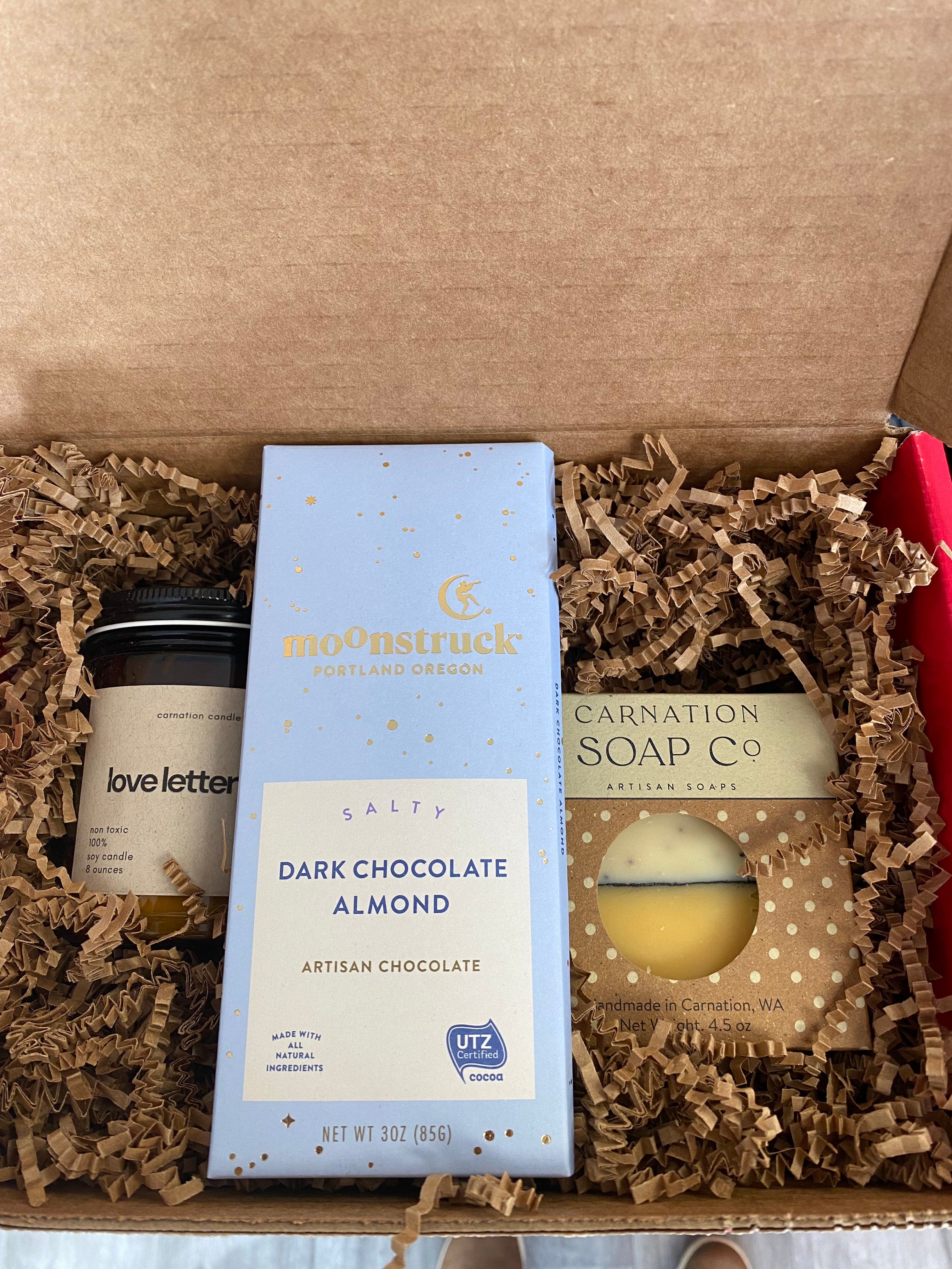Valentine's Day Box – Heart + Sol